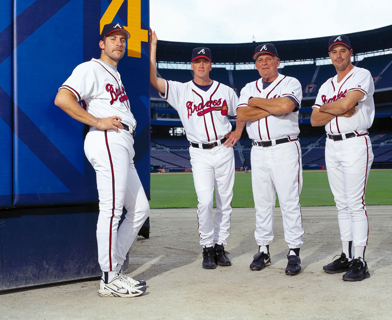 Glavine S Gem Clinches Title For Braves Baseball Hall Of Fame